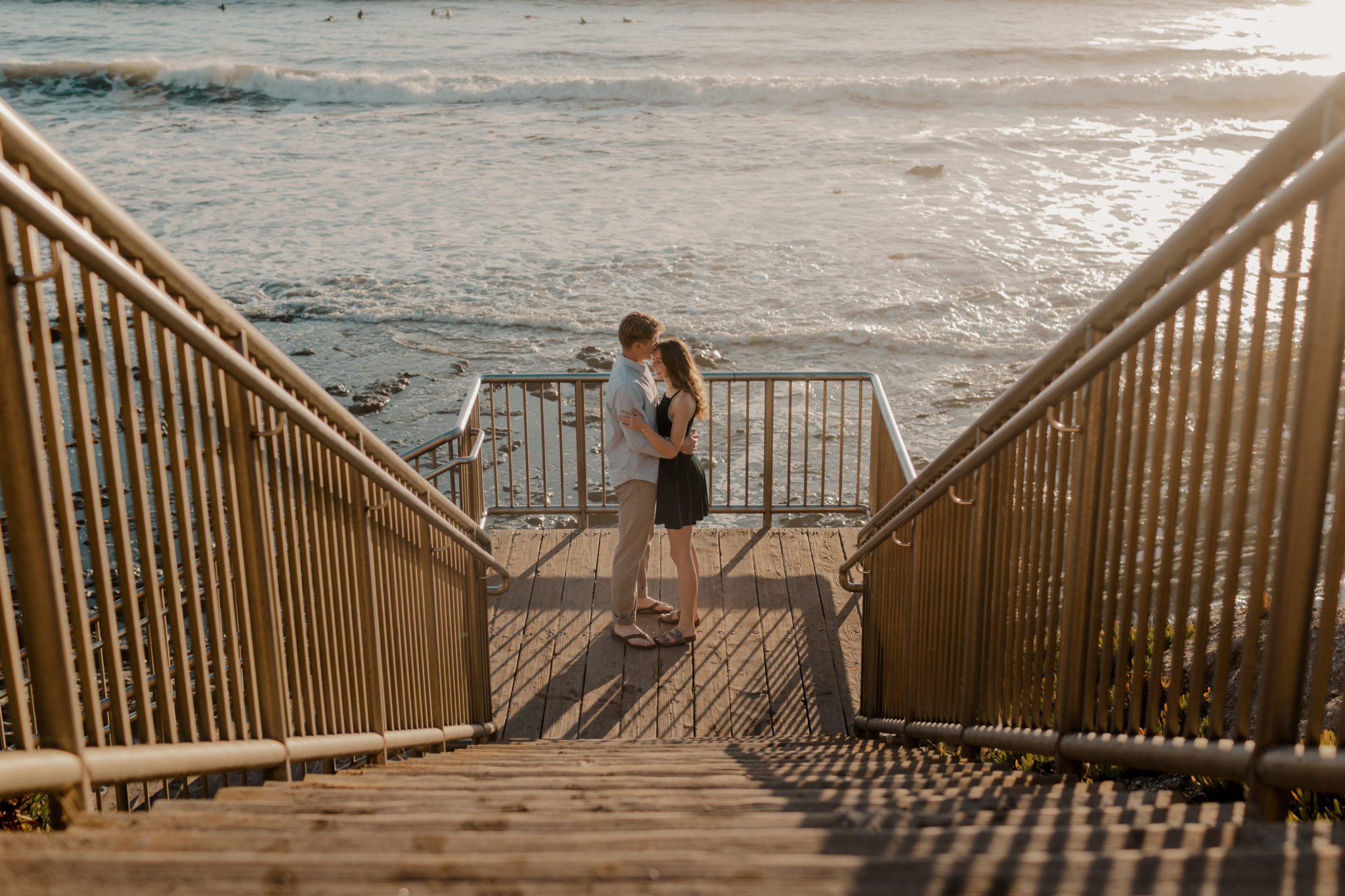 Engagement Photoshoot at Shell Beach | Eva & John - alyssafloresphoto.com
